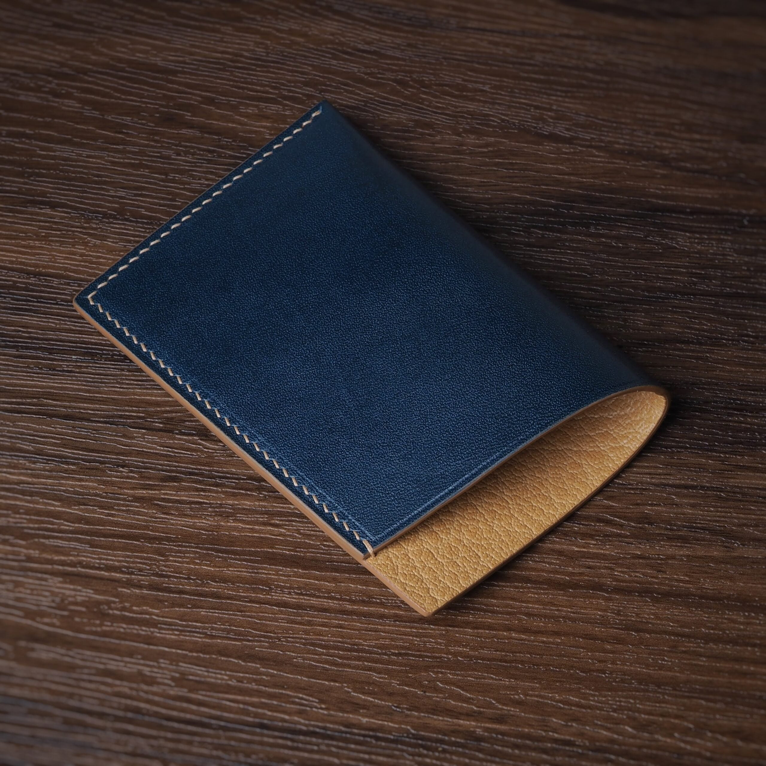Card Sleeve – LEATHERBOUND