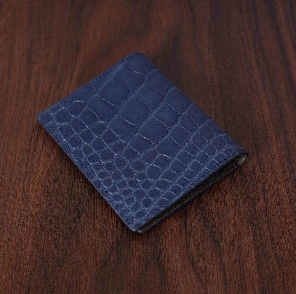 Minimalist Bifold - Denim Alligator - LEATHERBOUND